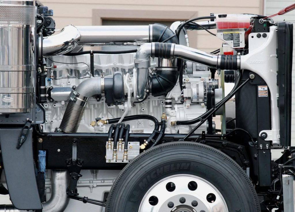 Kenworth W900 Engine Sound Pack v2.0 - Allmods.net